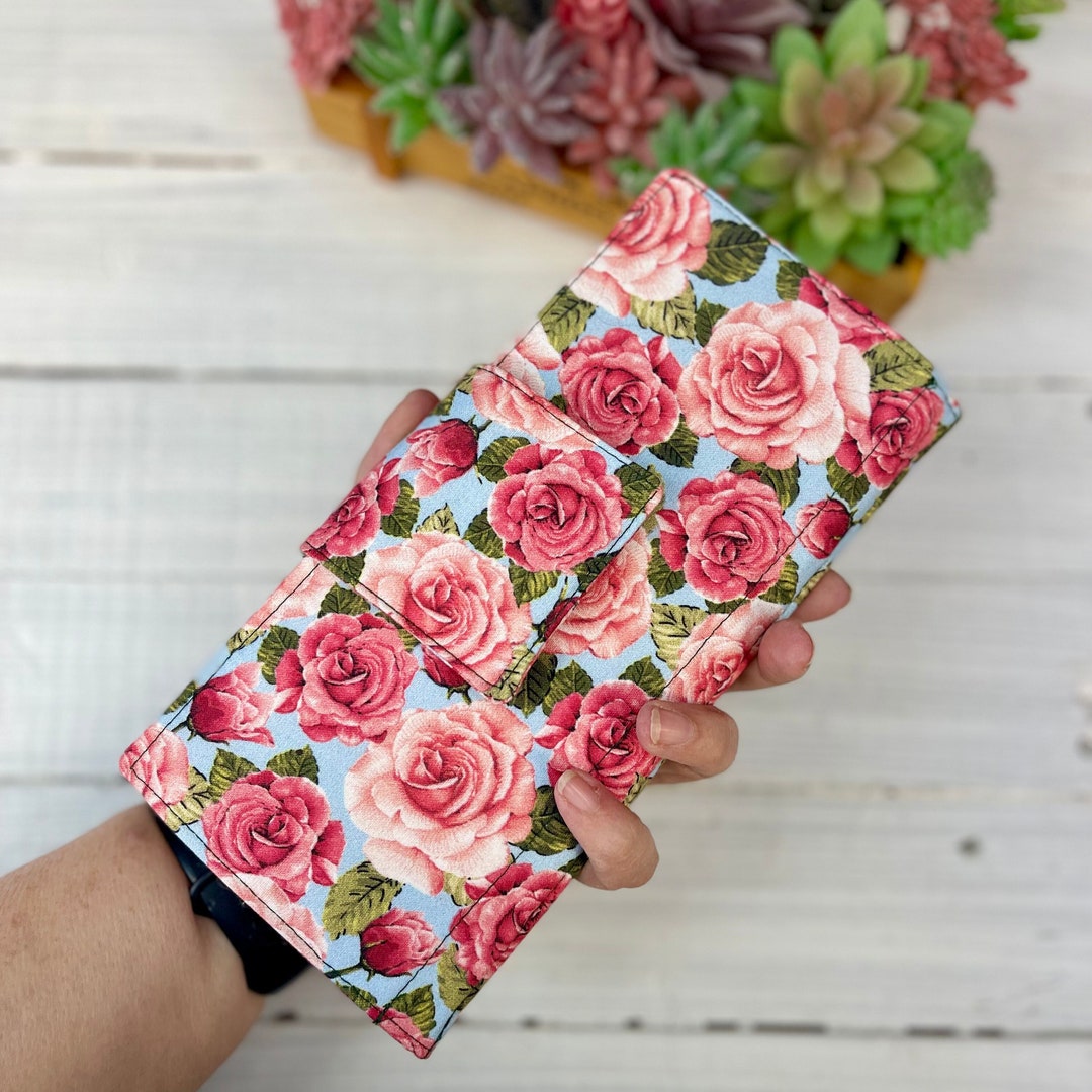 Credit Card Organizer: Keep Your Debit Cards and Store Cards Easy to ...