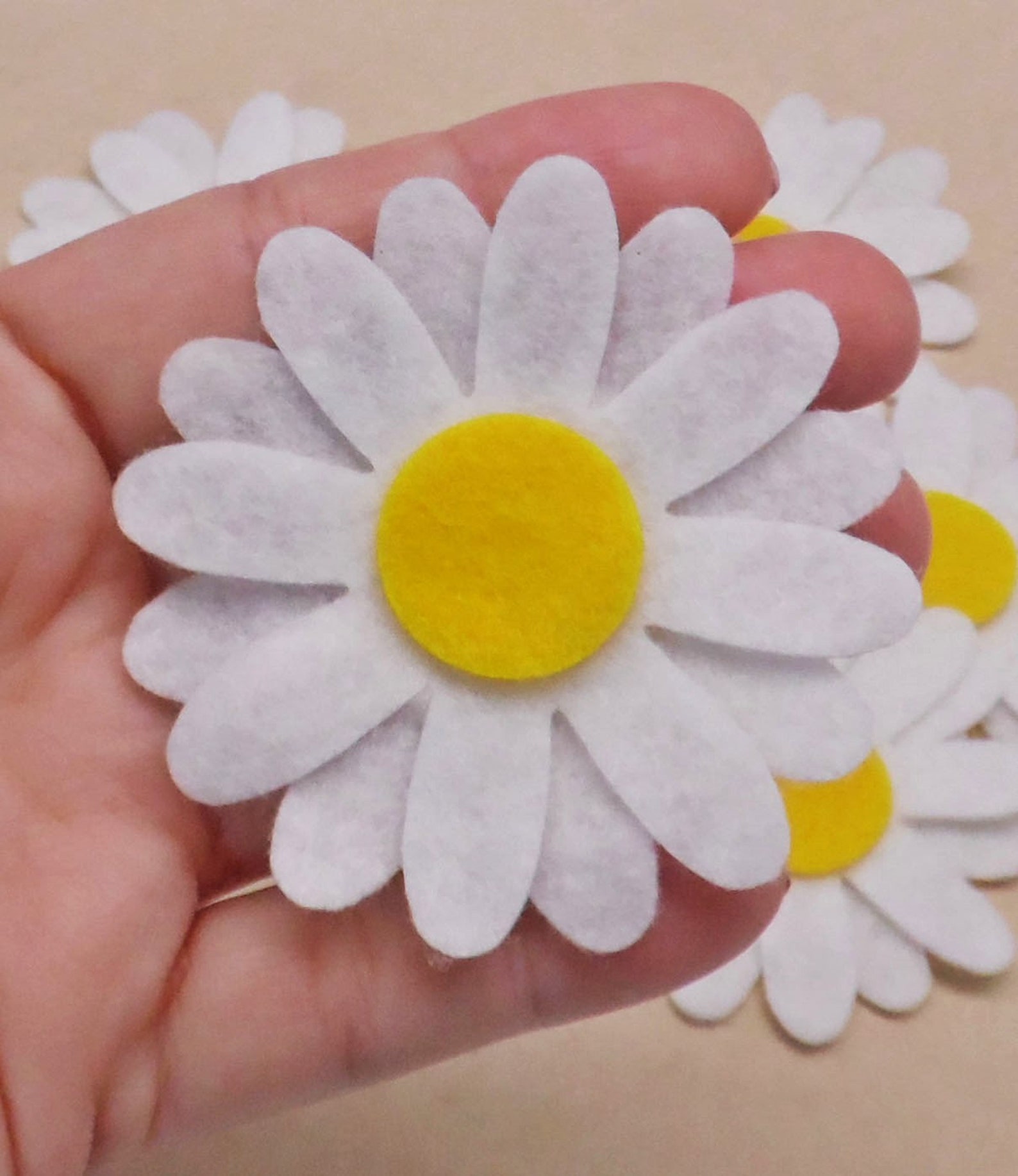 Felt Embellishments Floral Applique Felt Daisies Flower | Etsy