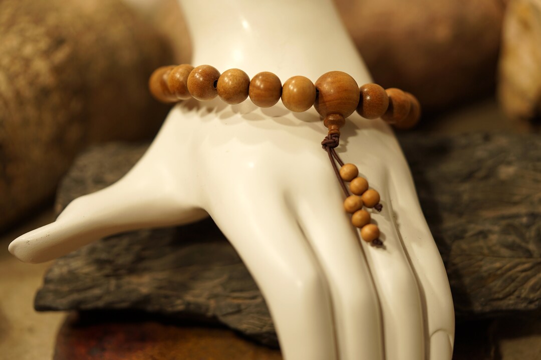 Sandalwood Bracelet • Mysore Sandalwood Stretch Bracelet • Elastic ...