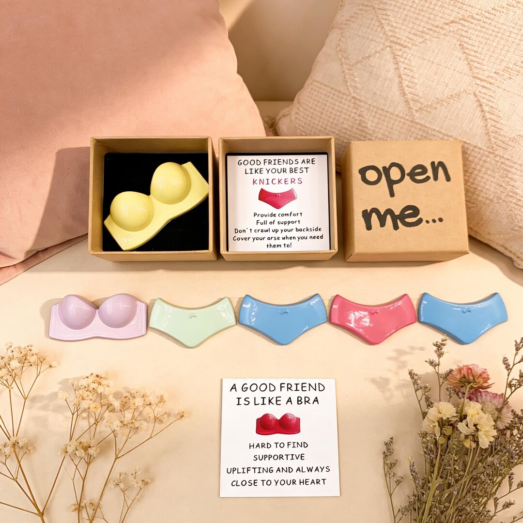 As "our Friendship is Like the Perfect Bra" Funny 3D Greeting Card for ...
