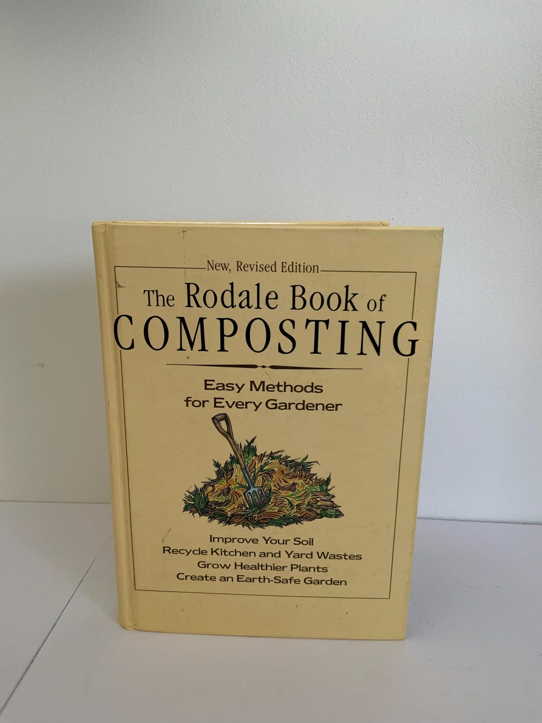 The Rodale Book Composting, Easy Methods for Every Gardner, 1992 ...