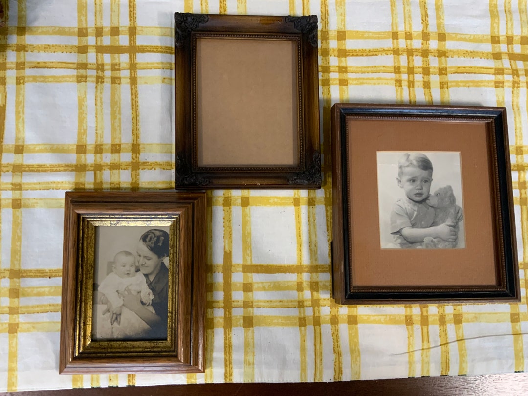 Three Vintage Wood Photo Frames Set of Three Collectible - Etsy