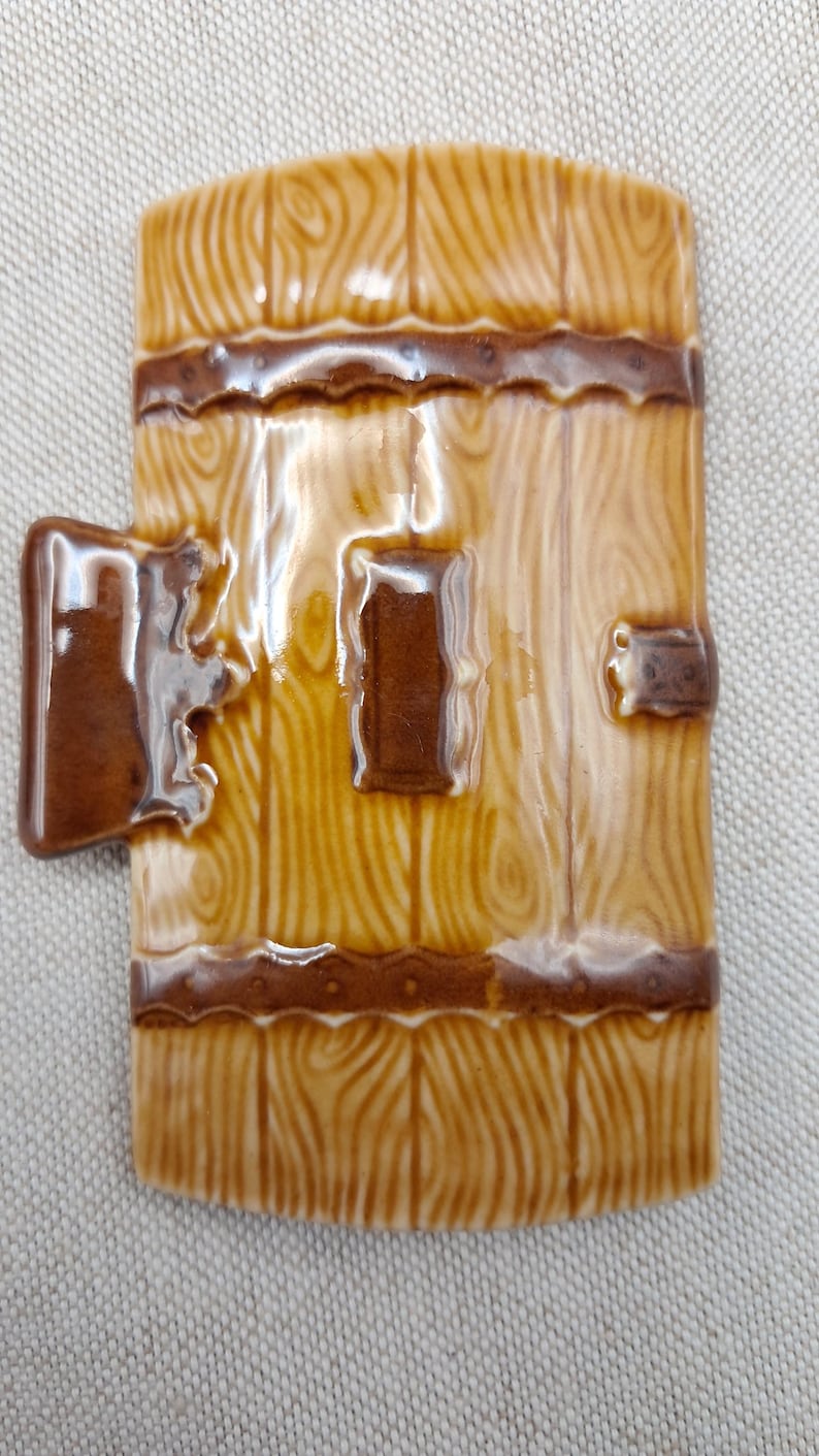 Vintage Wade Porcelain Treasure Chest Trinket Box, Wood Grain Ceramic ...