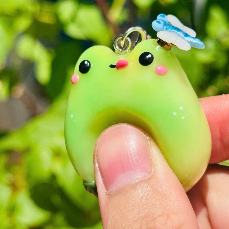 Clay Frog Worry - Etsy UK