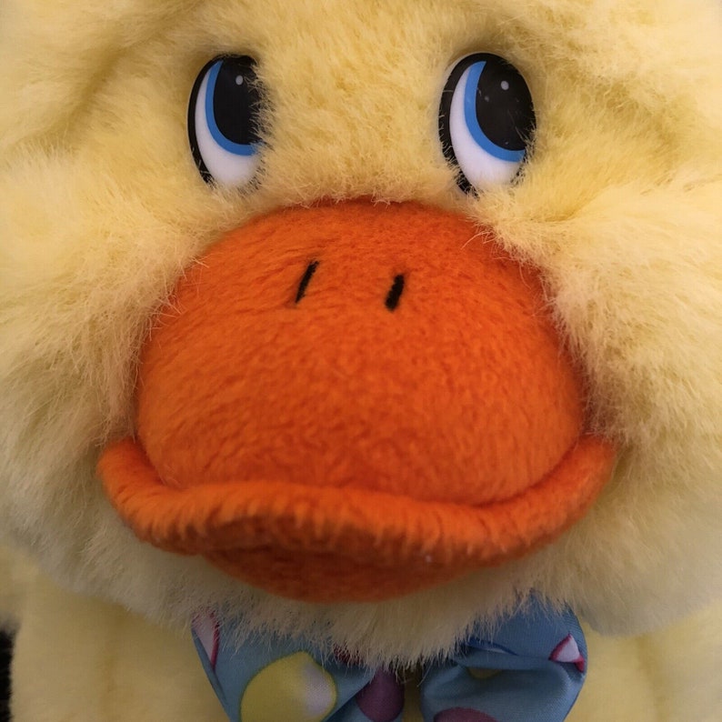 Easter Animated Duck Dan Dee Tickle Tickle Wiggle Wiggle Yellow Chick ...