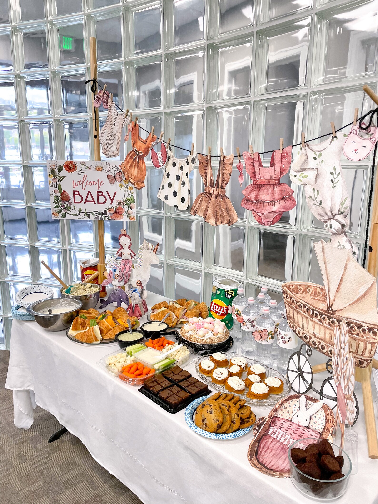 Vintage Clothesline Baby Shower / Printable Baby Shower / Digital Baby ...