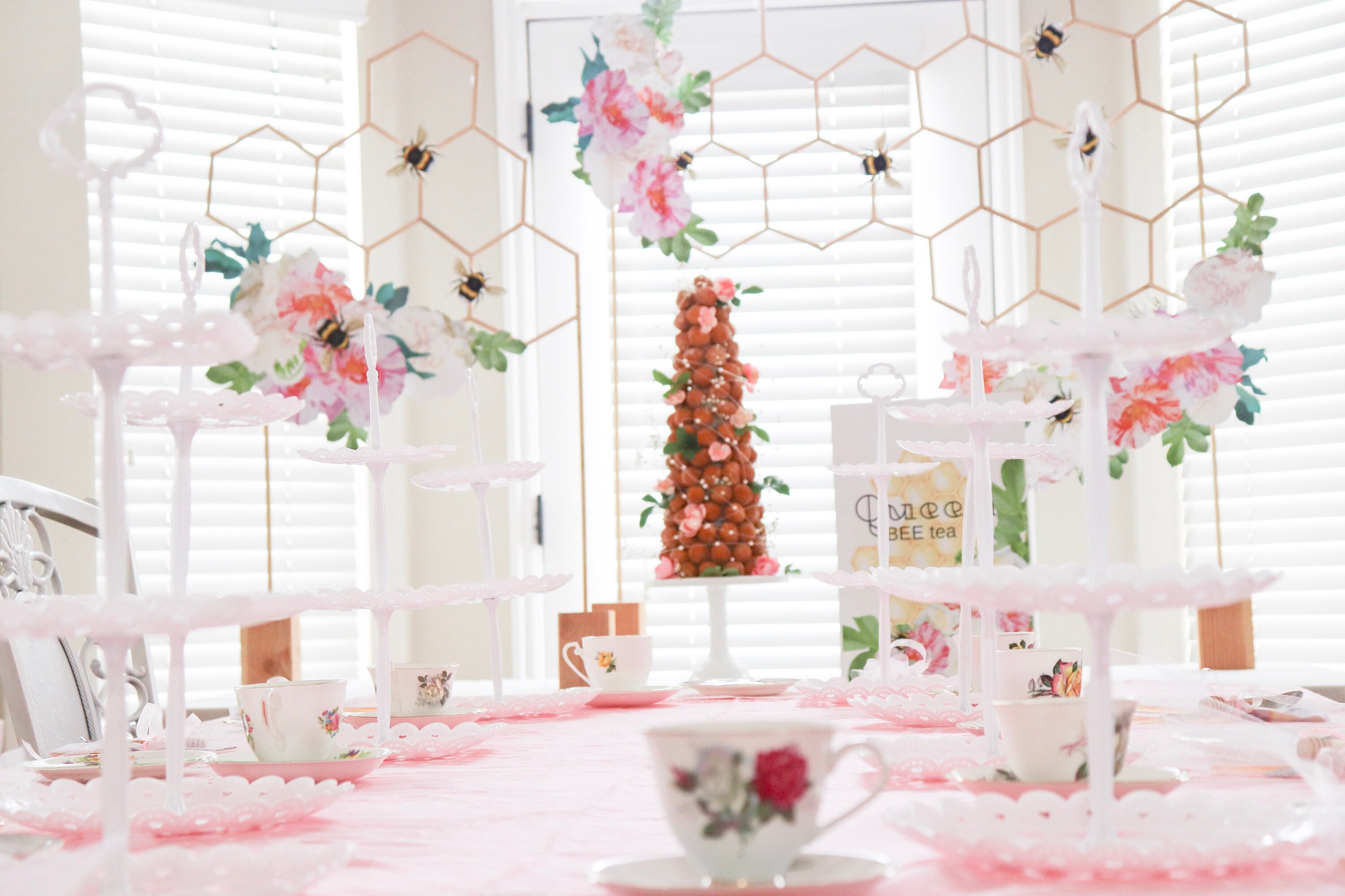 BEE Party Backdrop - Etsy