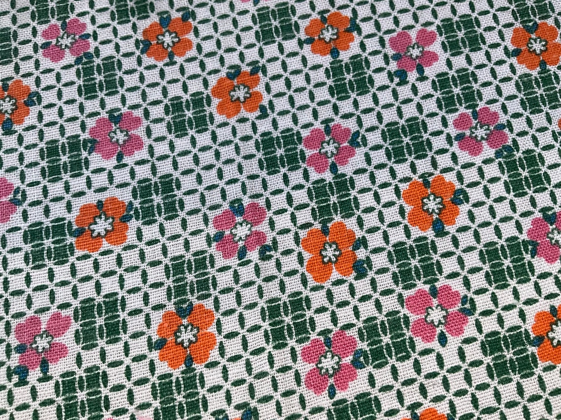 Vintage Fabric Retro Flower Plaid 37”X 17” 50s 60s S-142 - Etsy