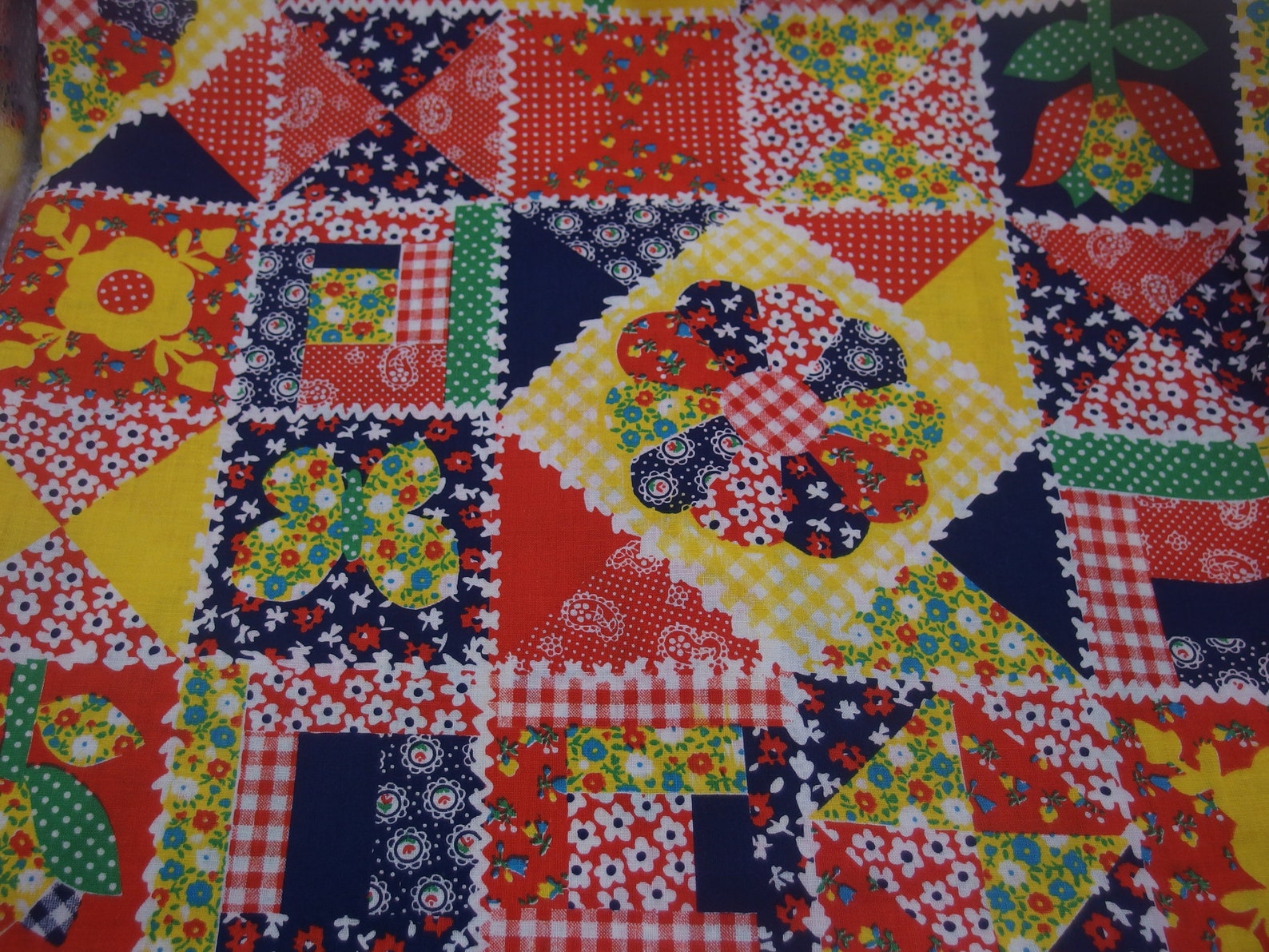 Vintage Fabric Retro Quilt Print Textile Fabric 80s S-119 - Etsy