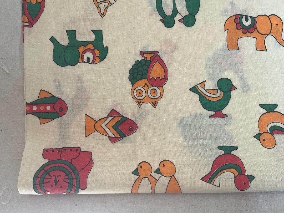 Vintage Fabric Retro Colorful Animal 80s 22”x 18” 29 - Etsy