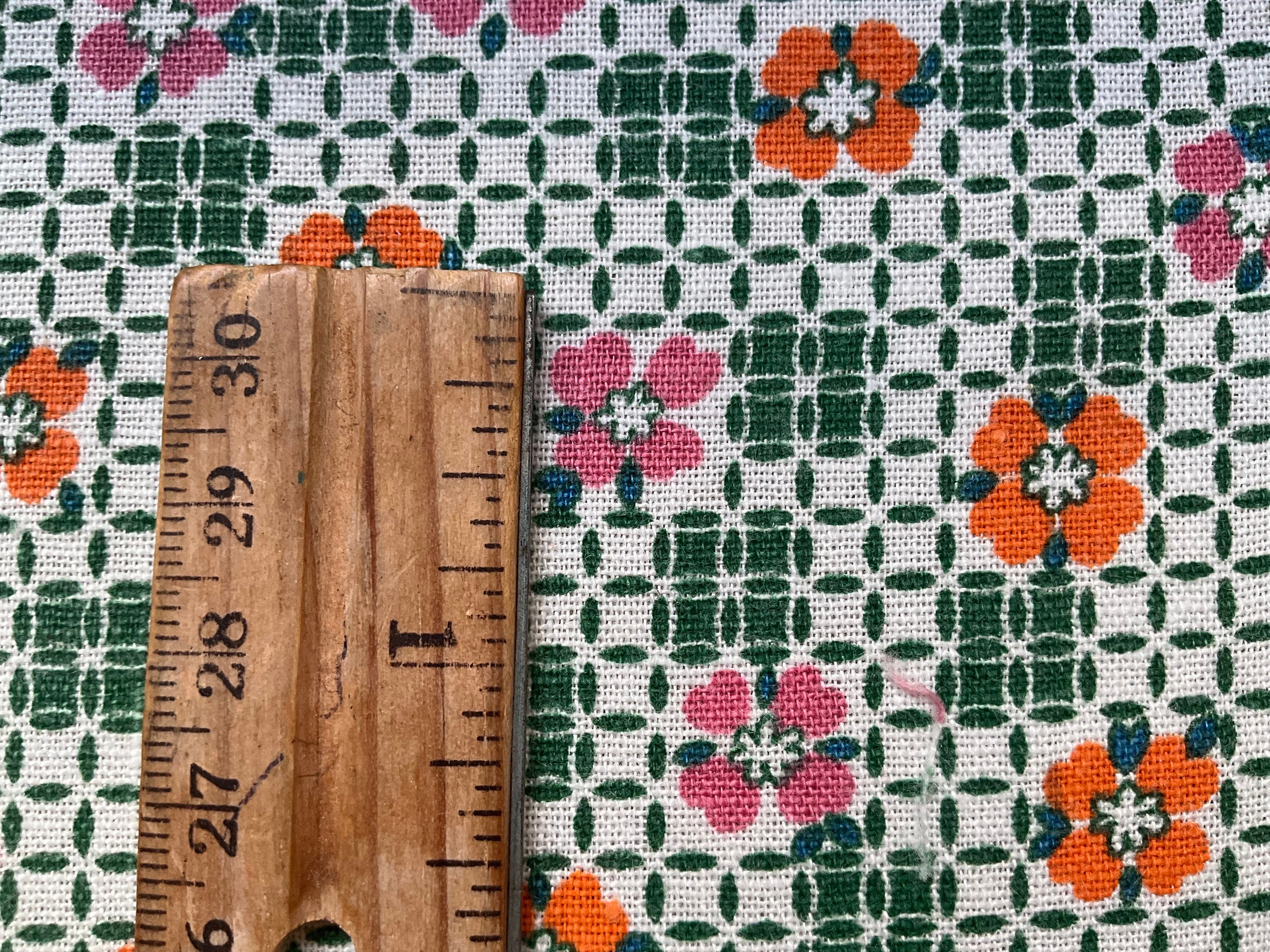 Vintage Fabric Retro Flower Plaid 37”X 17” 50s 60s S-142 - Etsy