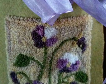 Primitive Punchneedle Hollyhocks & Rosie Pattern - Etsy