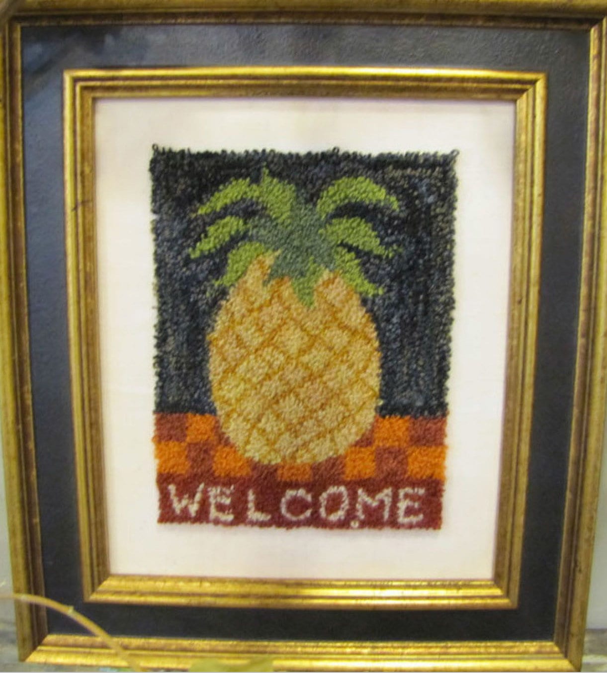 Primitive Pineapple Pattern
