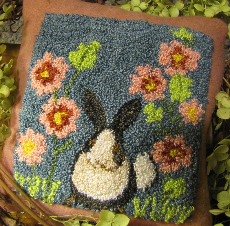 Primitive Punchneedle Hollyhocks & Rosie Pattern - Etsy