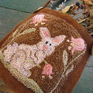 Primitive Punch Needle Pattern Tulip Time - Etsy