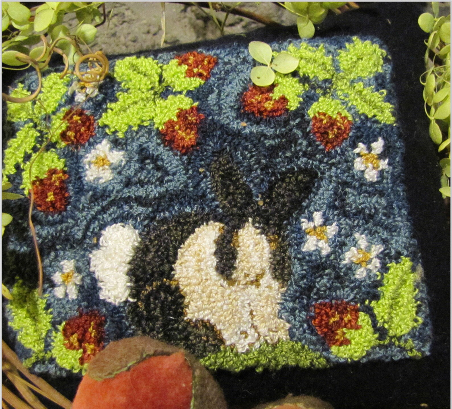 Punchneedle Pattern Strawberries & Patches - Etsy