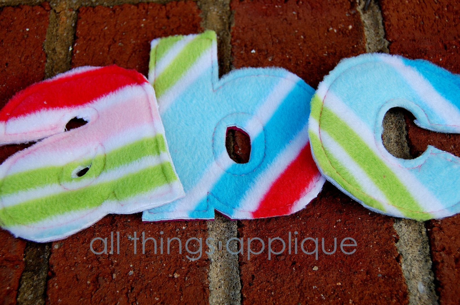 Applique Font Lowercase Raggy Alphabet Letters - Machine Embroidery ...