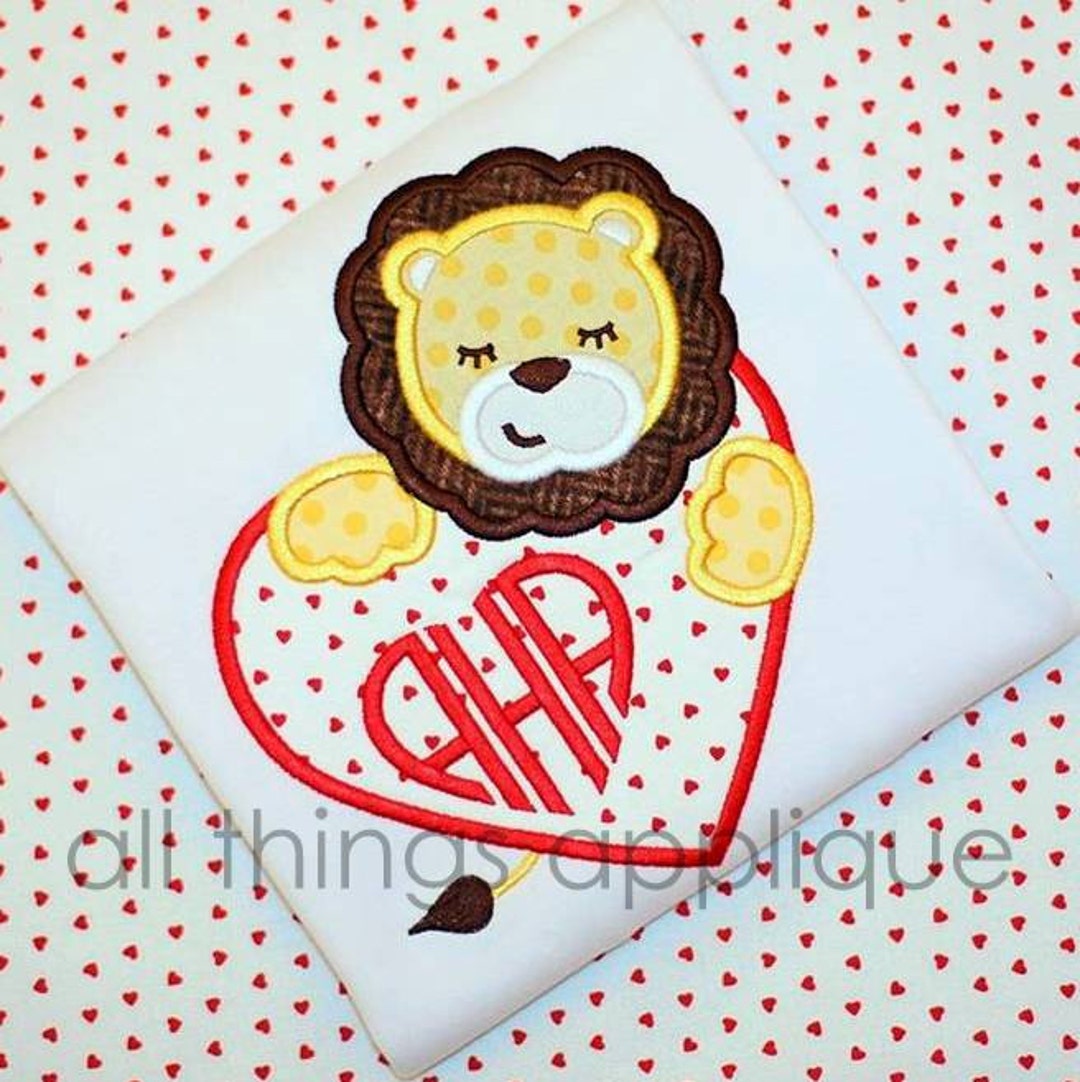 Lion Hugging Heart Applique Design - SATIN Stitch (#706) - Valentine ...