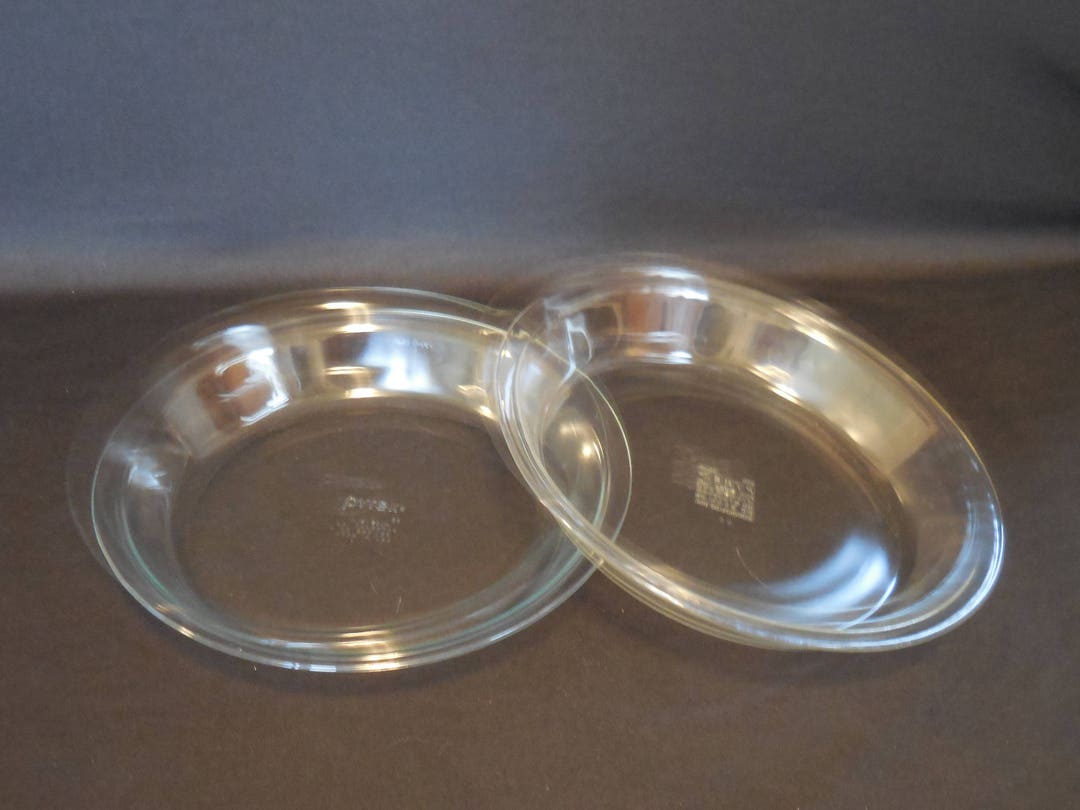 Pyrex Large 210 Pie Plates, 10 Across, Set of Two - Etsy