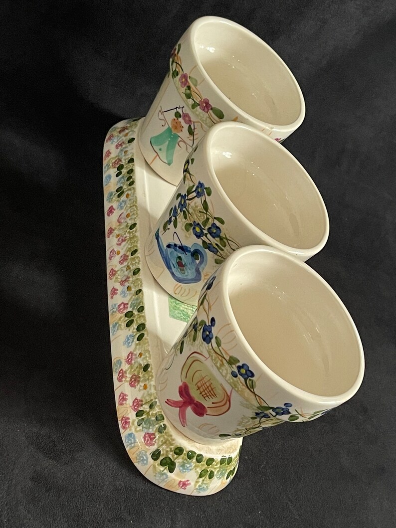 Kathy Hatch in the Garden Planter Pot Trio With - Etsy