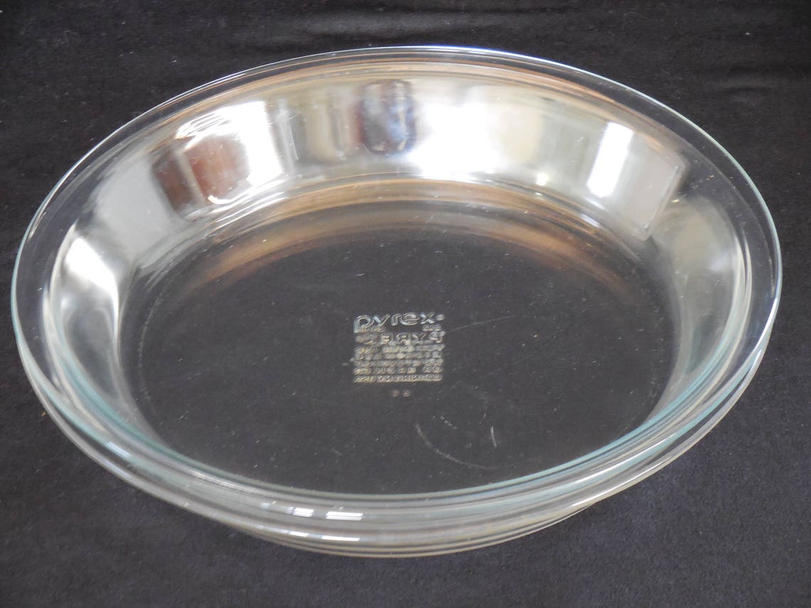 Pyrex Large 210 Pie Plates 10 Across Set of Two - Etsy