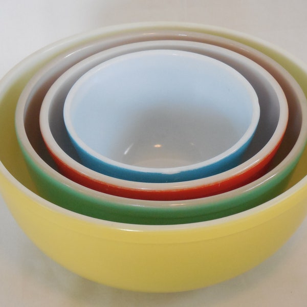 Vintage Mixing Bowls - Etsy