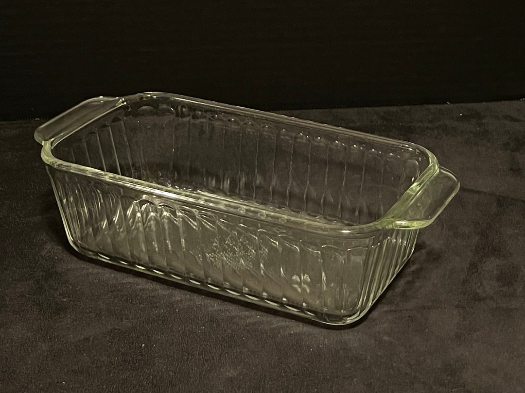 Pyrex Clear, Ribbed Loaf Pan - Etsy