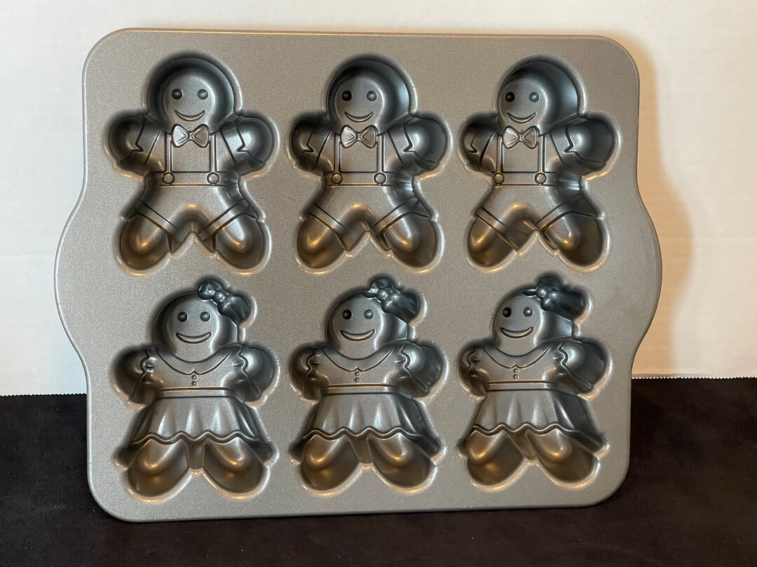 Gingerbread Kids Cast Iron Baking Mold - Etsy