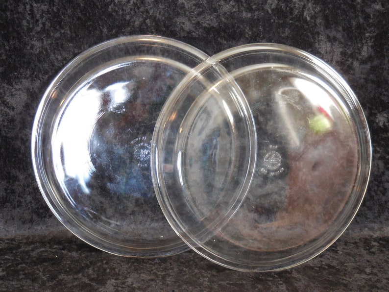 Pyrex Large 211 Pie Plates 11 Across Set of Two - Etsy