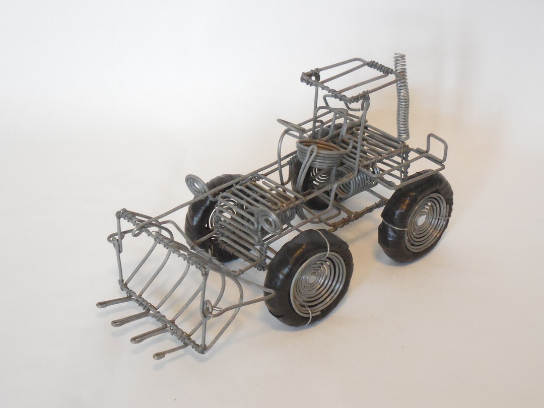 Wire Tractor Sculpture, Folk Art Front Loader, Twisted Metal Art - Etsy
