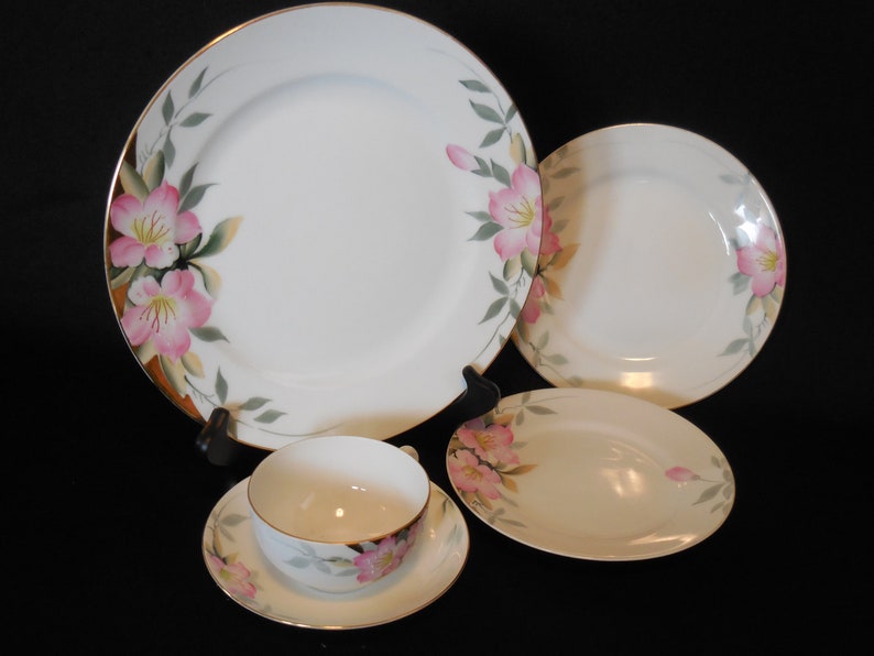 Noritake China Azalea Dinnerware, 5 Piece Setting - Etsy