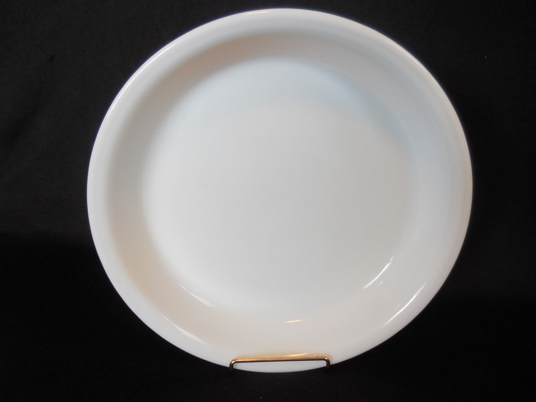Glasbake Milk Glass Pie Plate 9" - Etsy