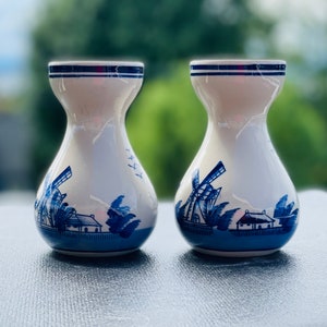 Ceramic Dutch Tulip Bulb Planters Pair - Etsy