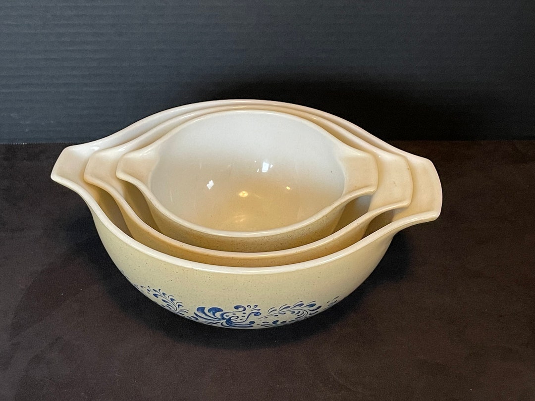 Pyrex Homestead Pattern, Cinderella Style, Nested Mixing Bowls, Set of ...