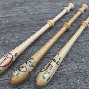 Bayeux Lace Bobbin With Painted Monogram - Etsy UK