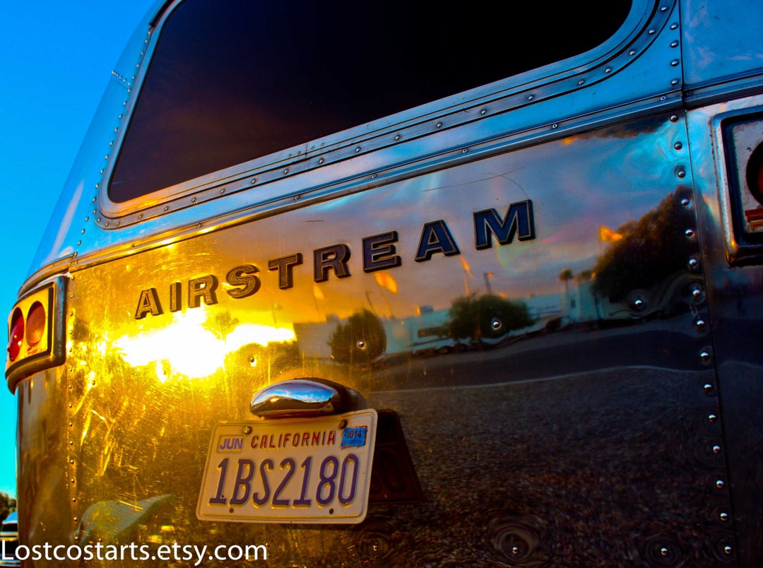 Airstream Sunset Photo Reflection Vintage Trailer Glamour Camping ...
