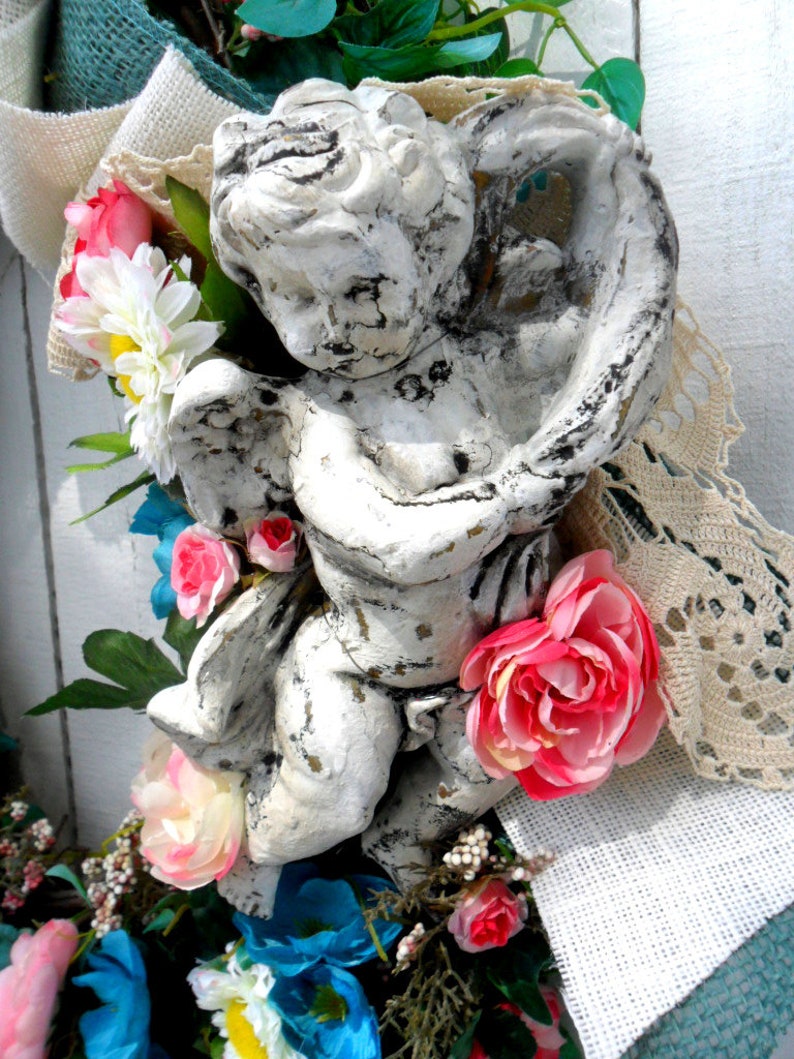 Cherub, Angel, Grapevine Door Wreath, Floral Burlap Bow, Daisies and ...