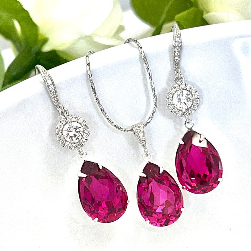 Fuchsia Necklace - Etsy