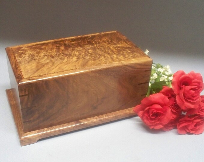 Exotic Walnut Wood Cremation Urn Wooden Urn Wood Urn - Etsy