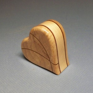 Small Unique Urn 2.5 C.i., Heart Urn, Wood Cremation Urn, Unique Urn ...