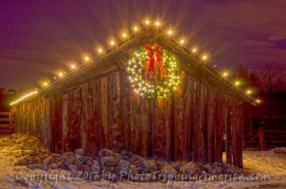 Country Christmas Barn Christmas Wreath Lights Lighted - Etsy