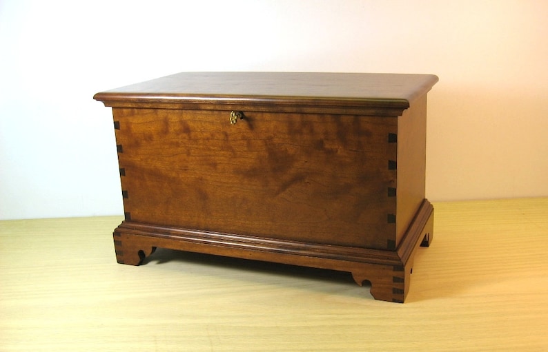 Cherry Miniature Blanket Chest With Inside Tray and Lock - Etsy