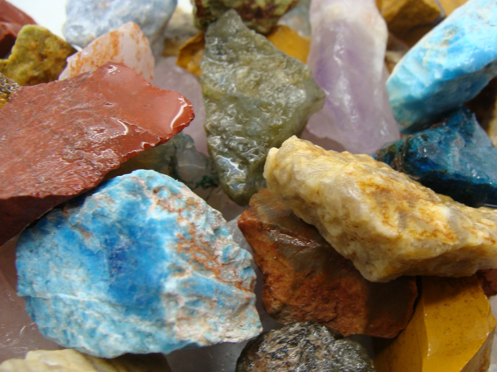 Premium Madagascar Mixed Rough Rocks You Choose the Lot Size - Etsy