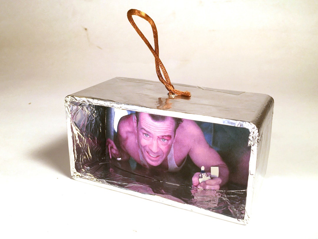 John Mcclane Air Duct Holiday Ornament - Etsy Canada