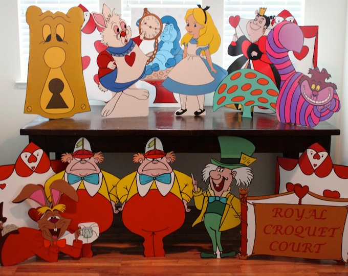 Alice in Wonderland Alice in Wonderland Party Alice in Wonderland ...