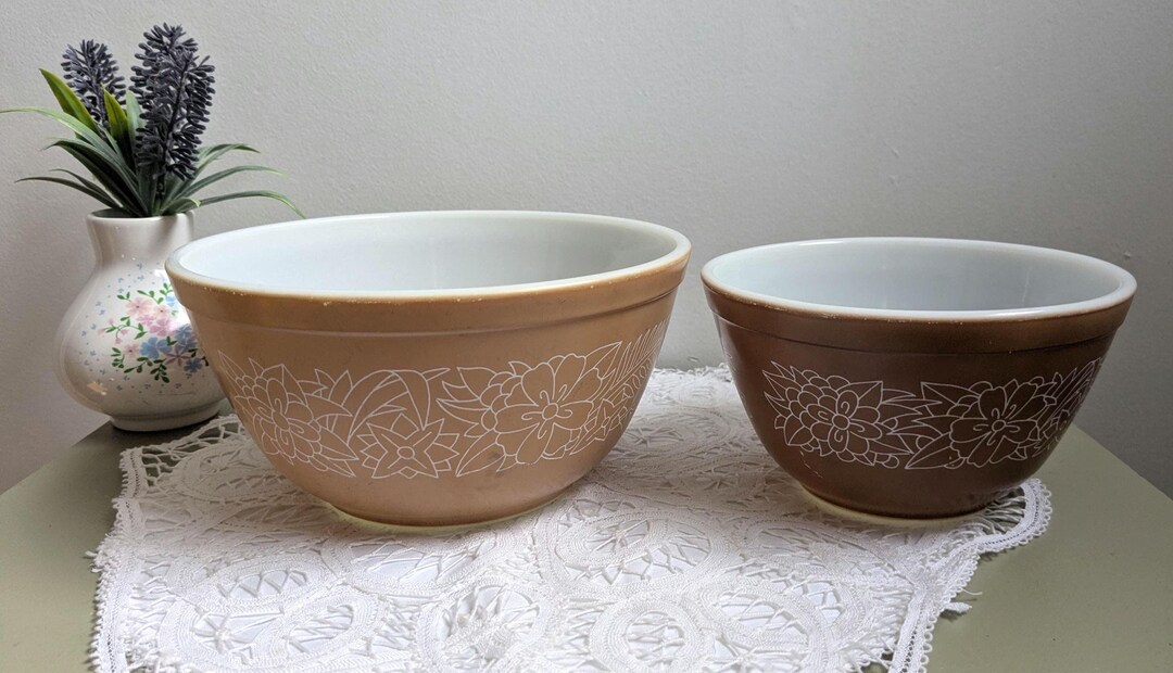 Vintage Pyrex Mixing Bowls Set of 2 | Brown & Tan Floral | Rustic ...