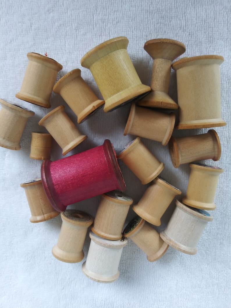 20 Vintage Wooden Thread Spools - Etsy