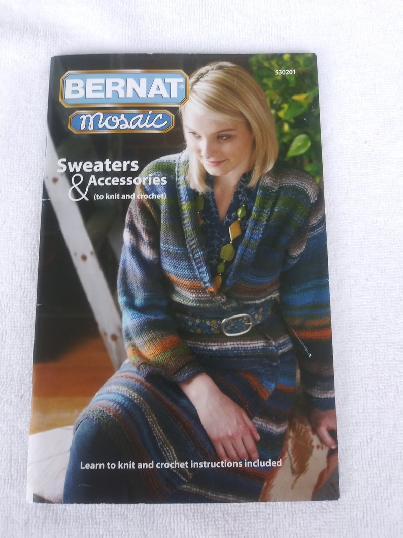Set of 2 Knitting Pattern Book Patons and Bernat - Etsy