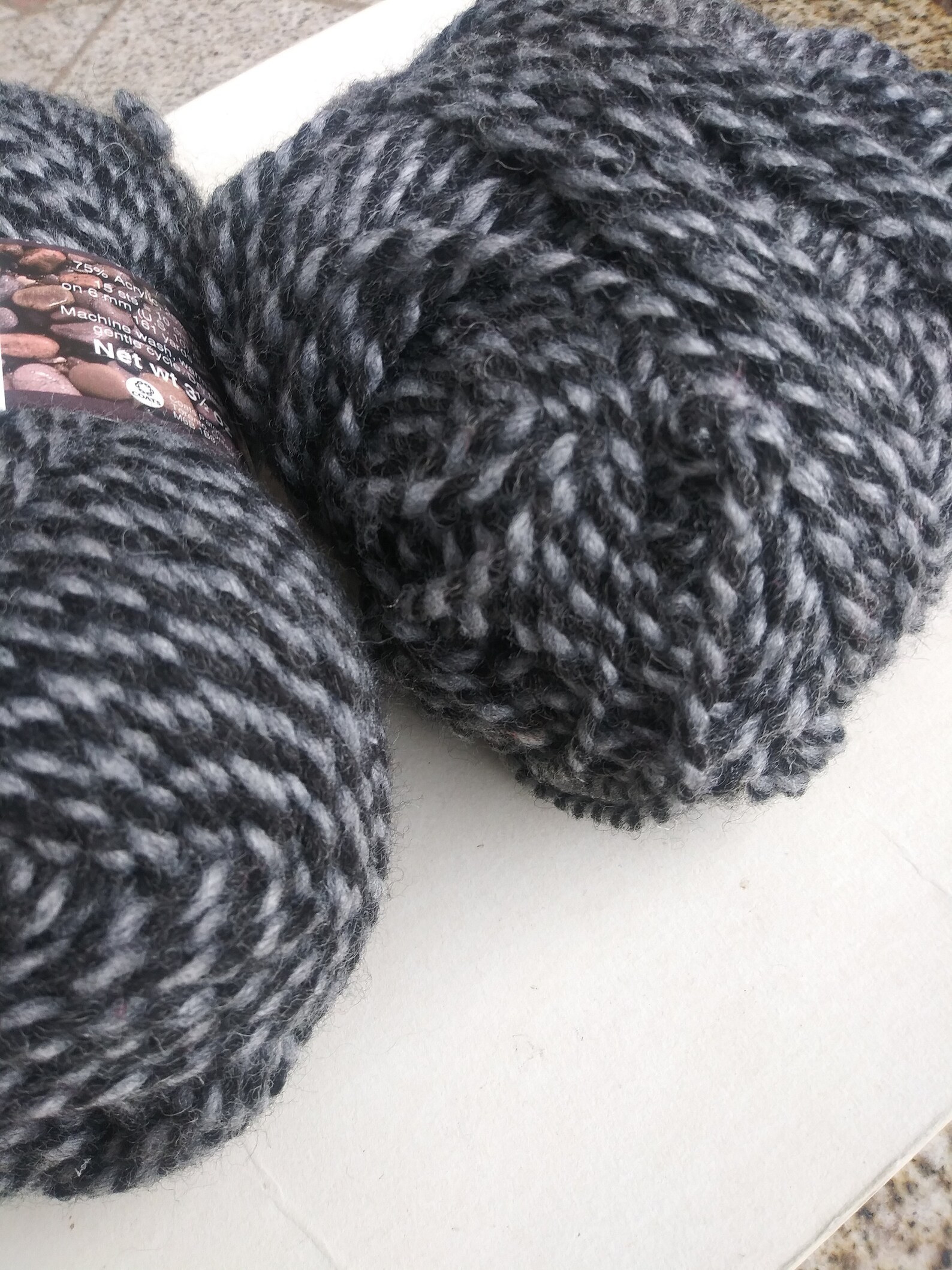 6.6 oz 188 g Patons Shetland Ragg Chunky yarn | Etsy