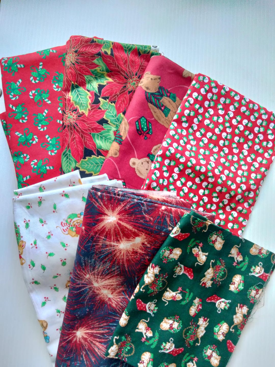 2 Lb Christmas Cotton Fabric Scraps - Holiday Patterns - Etsy